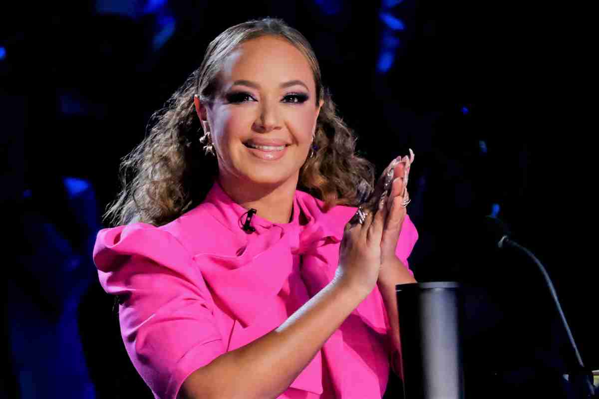 Leah Remini Measurements, Bio, Height, Weight, Shoe and FAQs! Leah Remini Measurements, Bio, Height, Weight, Shoe and FAQs!